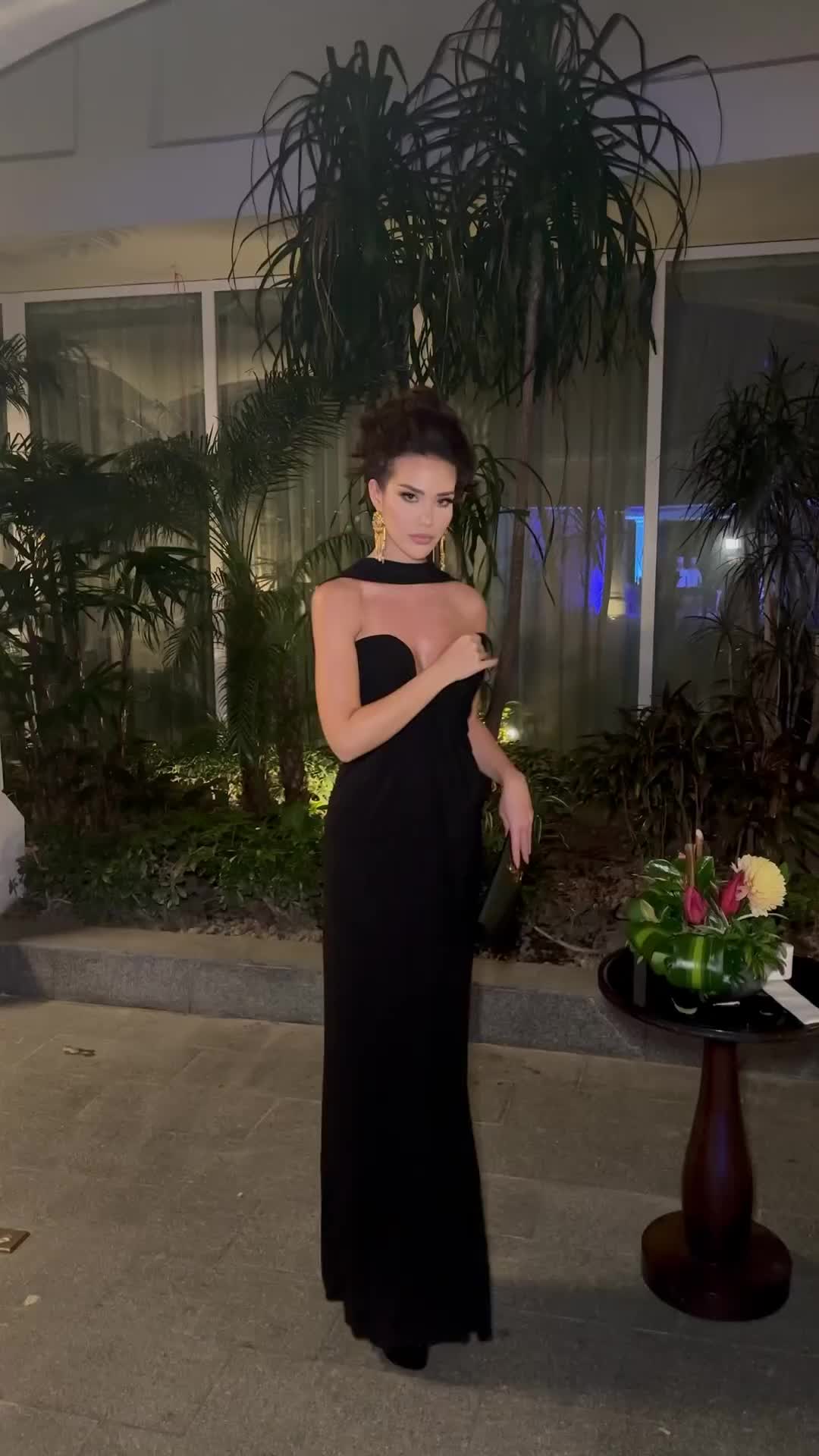 Endi Demneri's Instagram showcases bold and classy photoshoots