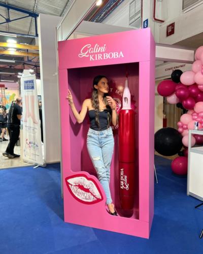 Samantha Misovic: Capturing Moments through the Lens of Fame