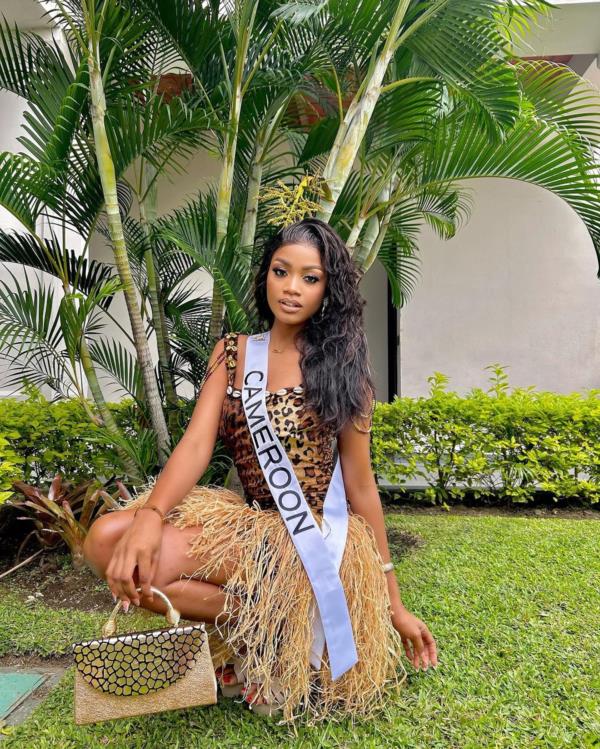 Issie Princesse's Bold Instagram Photoshoot Exudes Self-Confidence