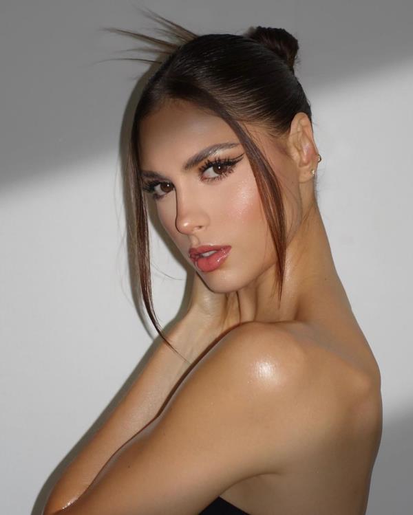 Sofía Osío Luna: Embracing Power, Confidence, and…